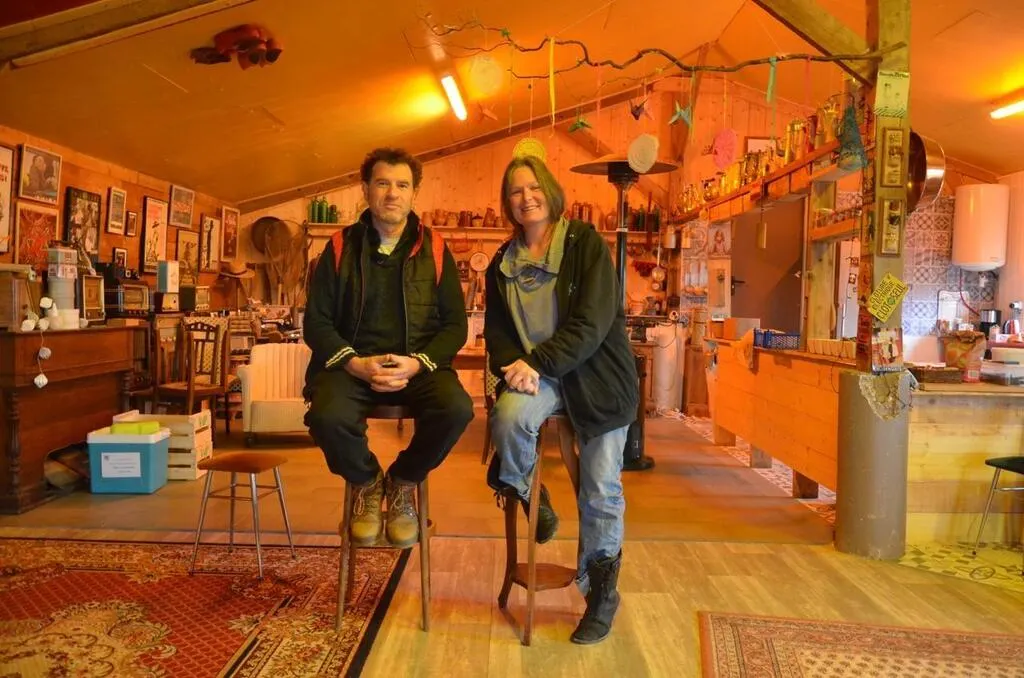 « On aime cet esprit de fête » : sur leur ferme en Bretagne, ils ont ...