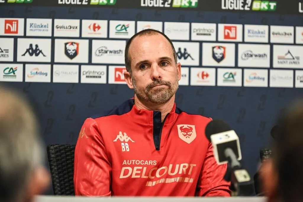 SM Caen. Recrue officialisée, Lecoeuche incertain, ses premiers choix ...