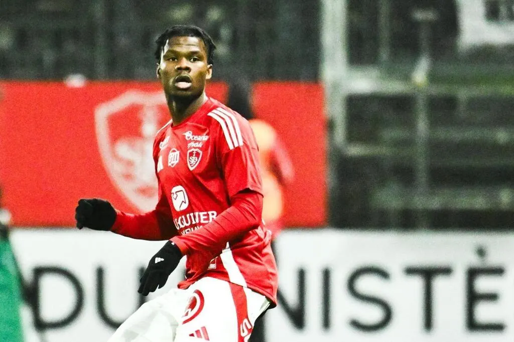 Stade Brestois. Pereira Lage à gauche, Zogbé titulaire… les compos face ...