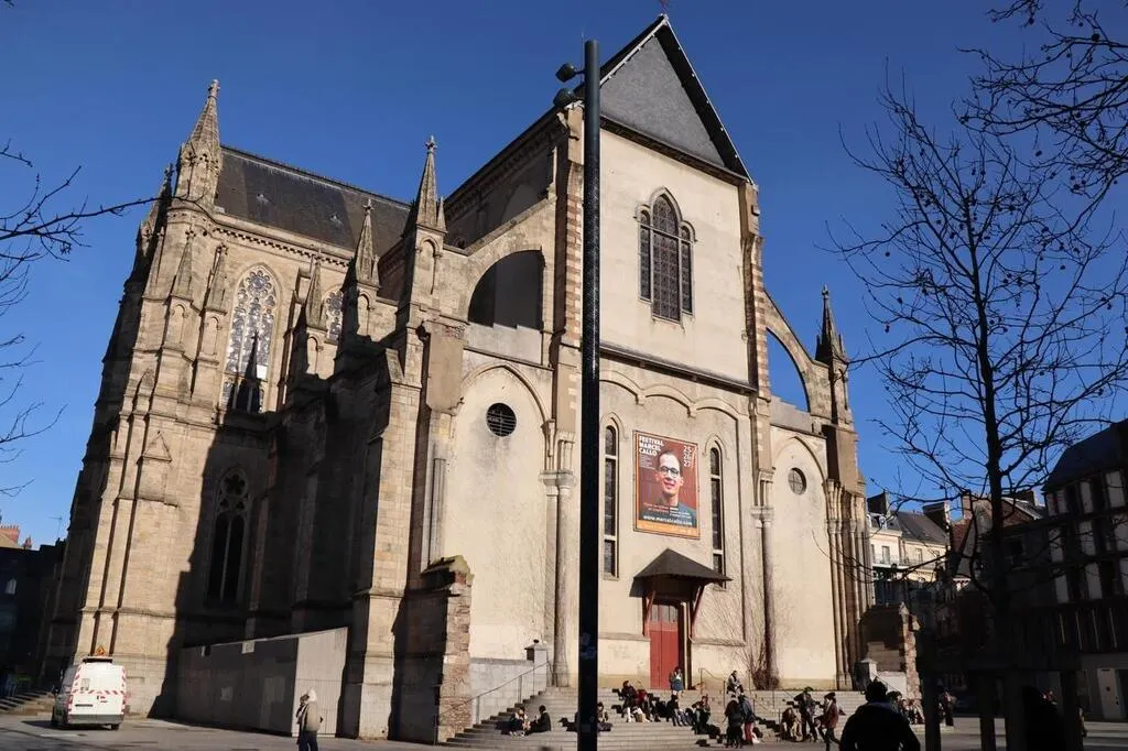 « C’est plus qu’agaçant » : nouvelle dégradation de statues dans cette ...