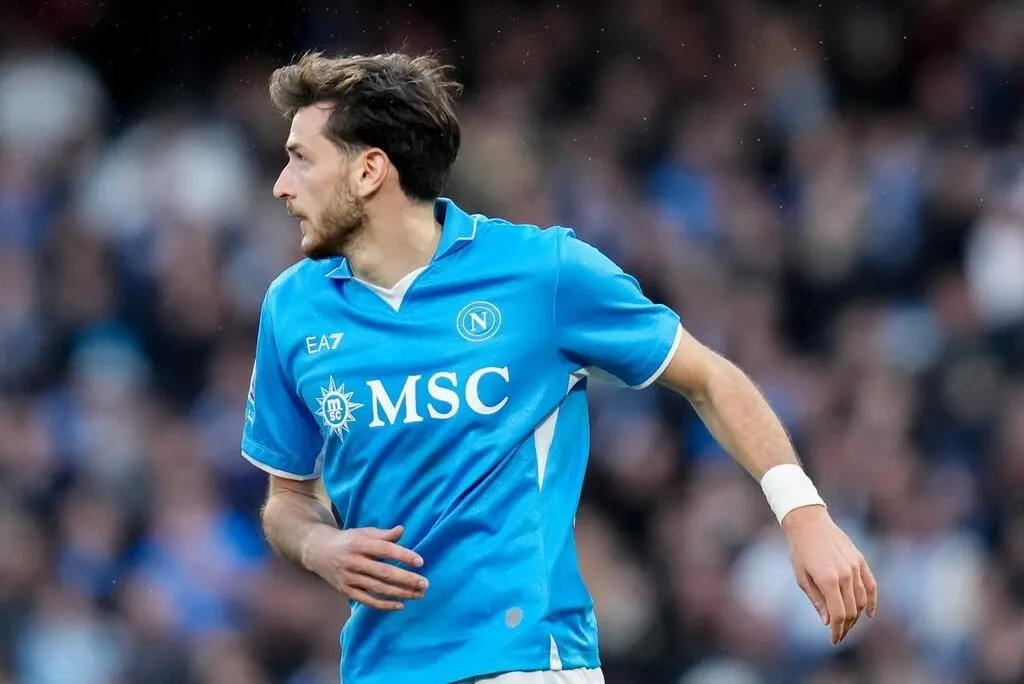 PSG. Pourquoi Kvaratskhelia ne jouera pas le choc de Ligue des champions contre Manchester City ...