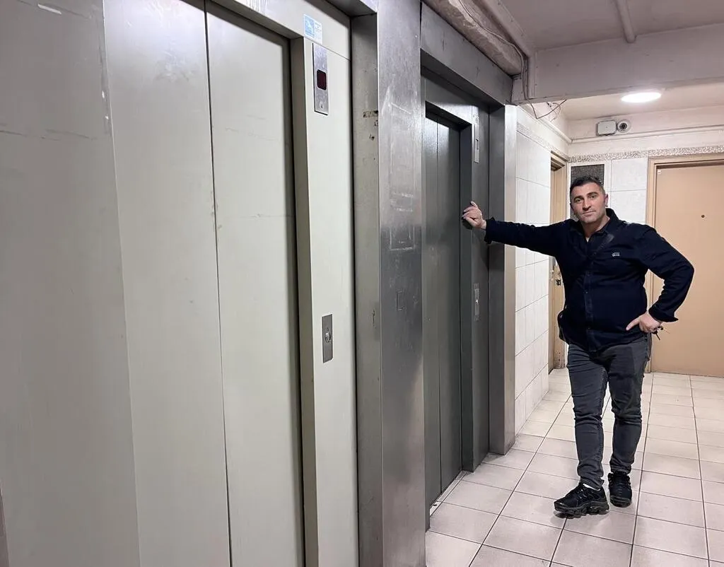 REPORTAGE. « Les ascenseurs sont en panne, je n’ai pratiquement vu ...