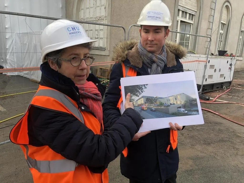 « On tourne une page de l’histoire » : la première pierre du nouveau ...