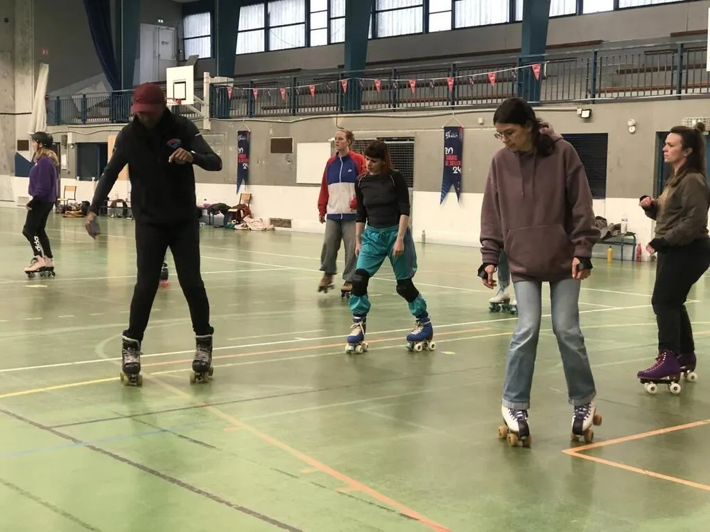 « Rythmique et très musical » : à Saint-Lô, on vient pour découvrir le roller dance . Sport ...