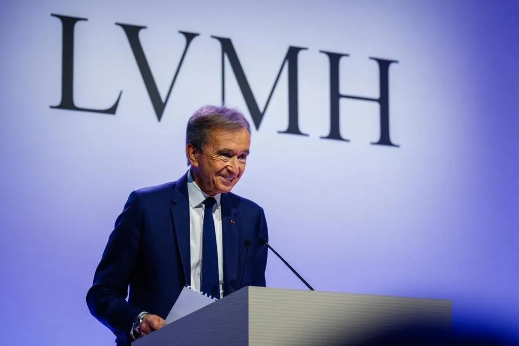 « C’est la douche froide » : Bernard Arnault agacé par le projet de surtaxe des grandes - Redon ...