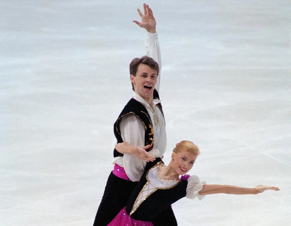 Crash aérien à Washington. Qui sont Evgenia Shishkova et Vadim Naumov, les patineurs disparus ...