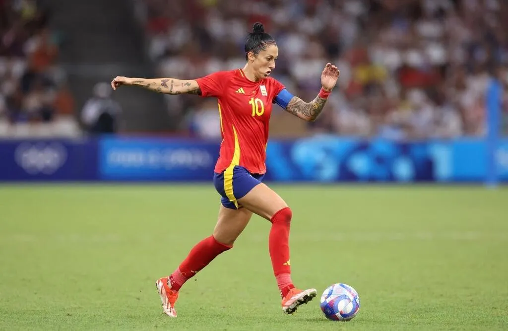 « Accablée, en pleurs » : les coéquipières de Jenni Hermoso racontent l ...