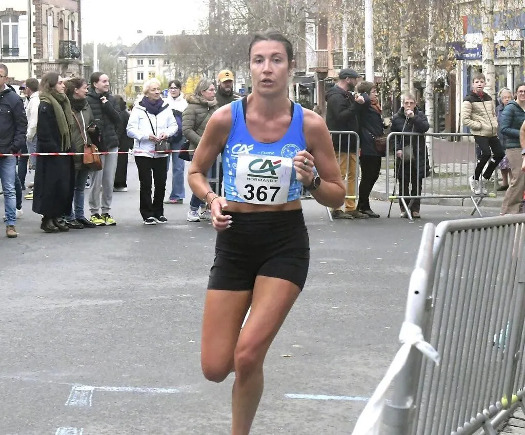 Pré-France de cross-country. La championne de Normandie Carole Sinquin ...