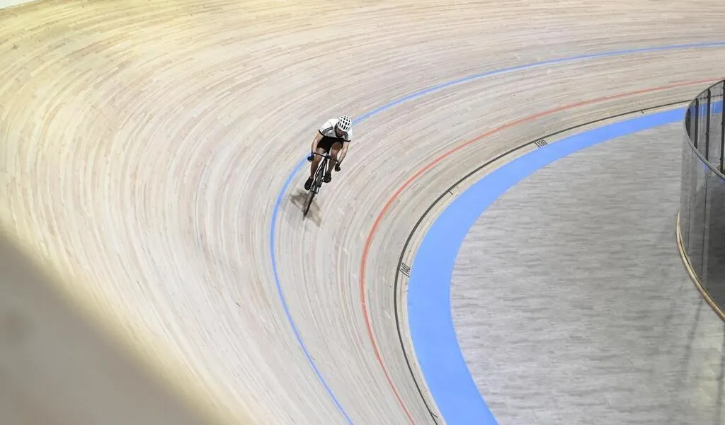 Cyclisme sur piste. Mécanicien des équipes de France, Claude Chérod est ...