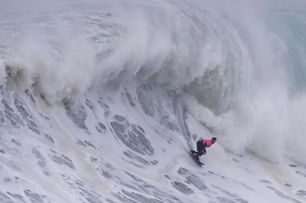 Surf. Clément Roseyro et Justine Dupont offrent un doublé à la France ...