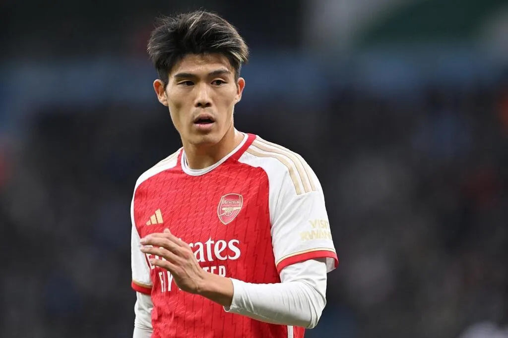 Arsenal. Takehiro Tomiyasu, opéré du genou, ne devrait pas rejouer ...