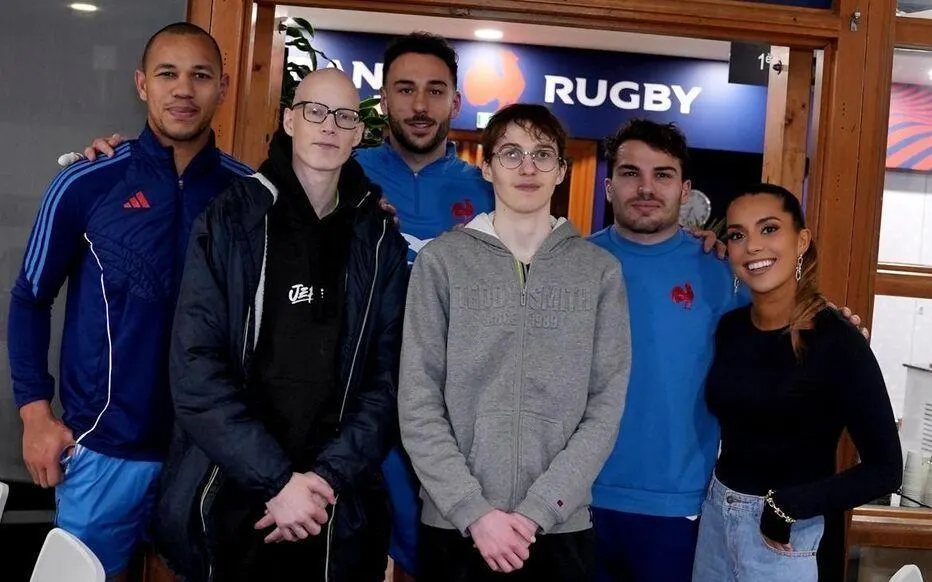 Rugby. Antoine Dupont et les Bleus ont reçu Nathan et Emile, deux ...