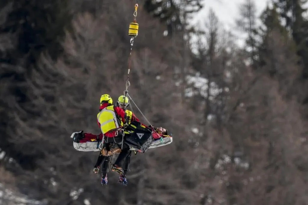 Ski alpin. Nils Alphand héliporté après une lourde chute à l ...