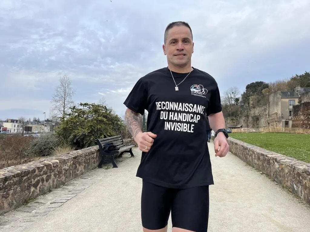 « Certains doivent me prendre pour un fou » : il courra 24 marathons en 24 jours pour une - La ...