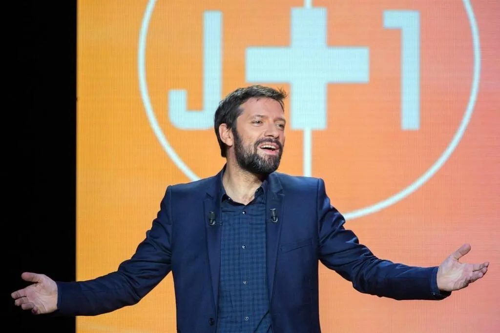 « Ils ont joué le jeu à fond » : l’humoriste Julien Cazarre se paye les ...