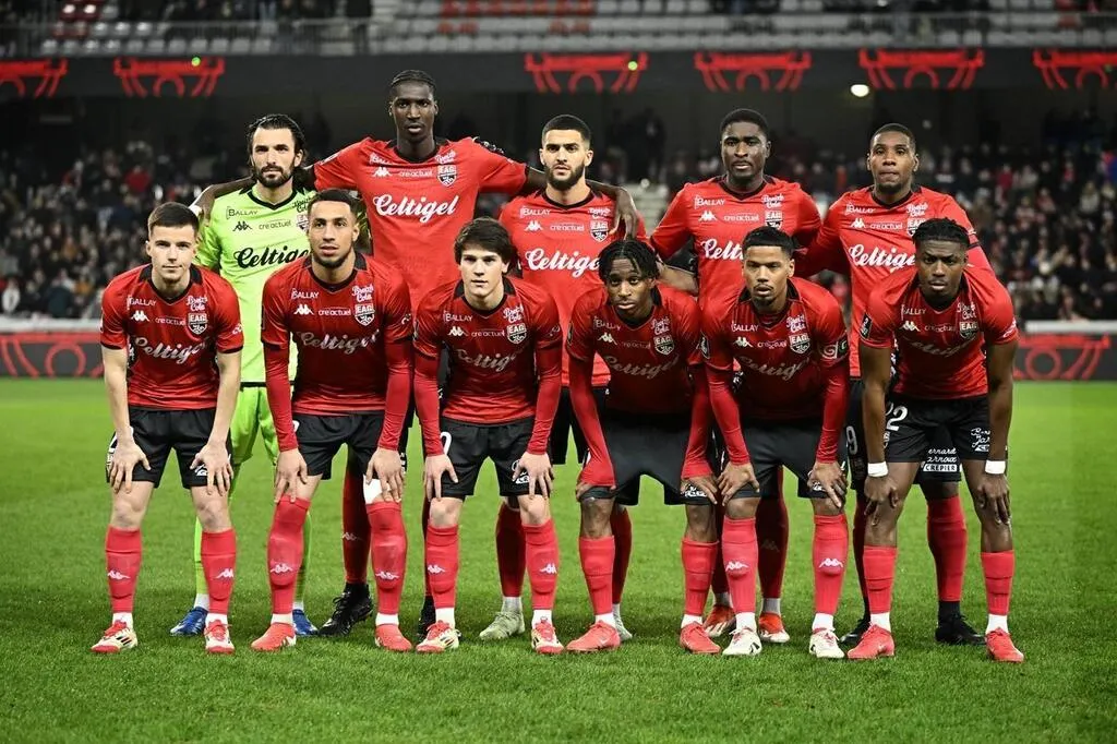 Red Star - EA Guingamp. À quelle heure et sur quelle chaîne TV regarder ...