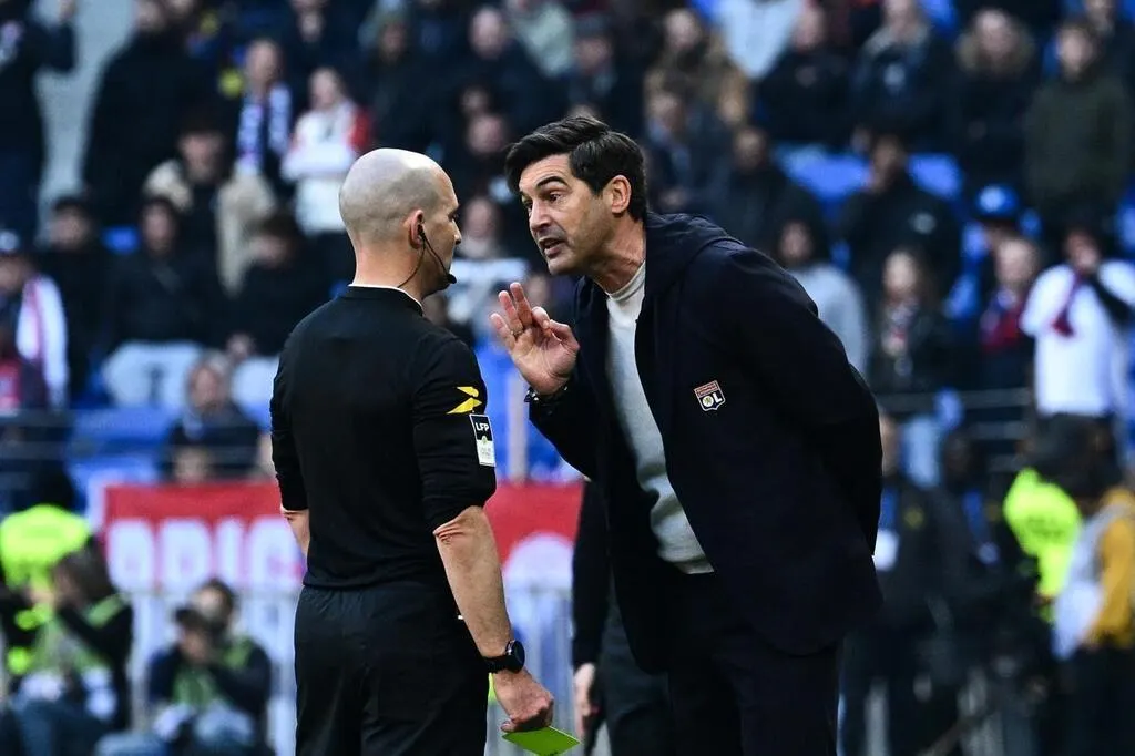 L’OL va sanctionner Paulo Fonseca après son agression sur l’arbitre ...