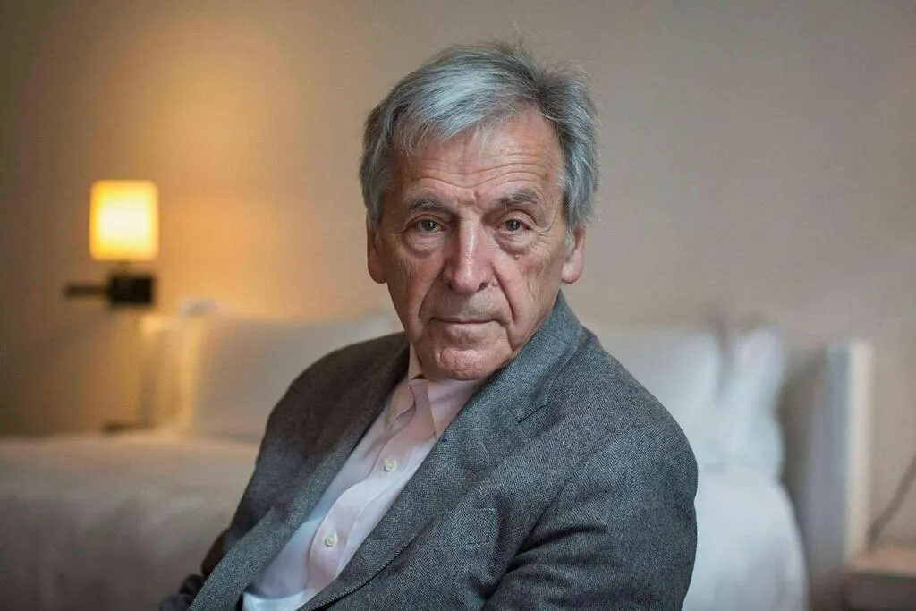 Le réalisateur Costa-Gravas présente son film « Le dernier souffle » au ...