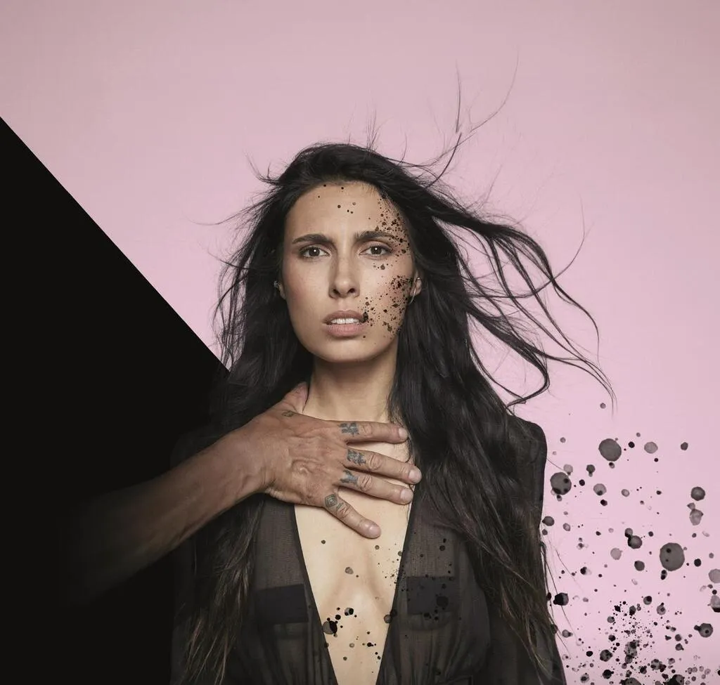 Joey Starr met en scène Clarisse Fontaine : un uppercut contre les ...