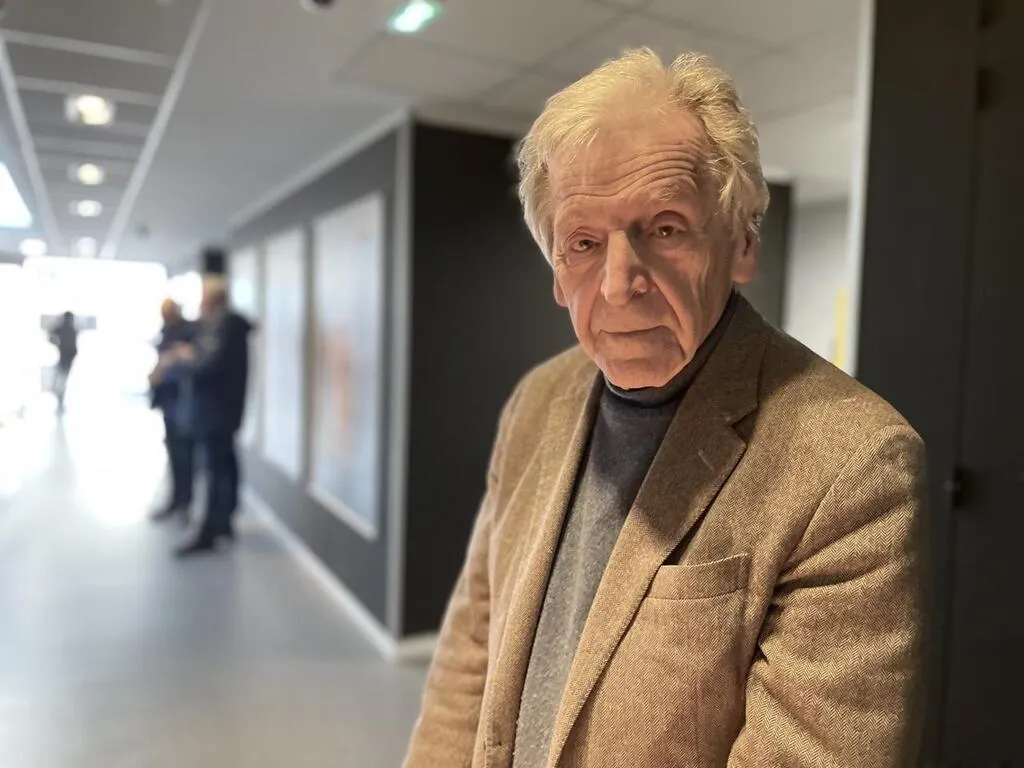 « Ce sont des moments très émouvants » : le réalisateur Costa-Gavras était de passage au Mans ...