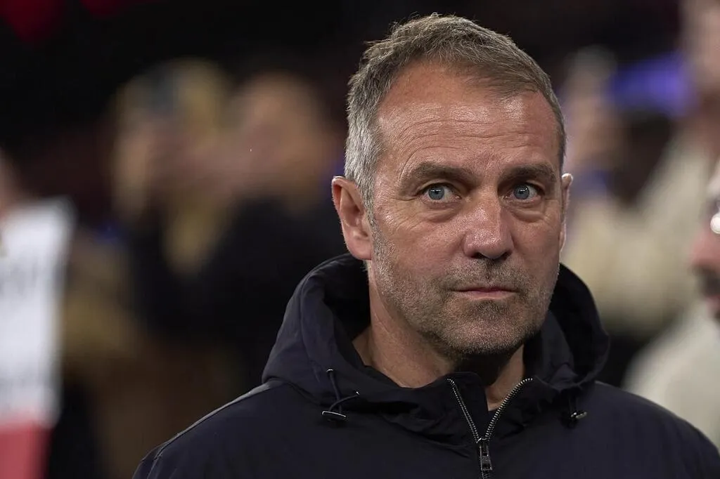 FC Barcelone. « L’équipe veut jouer et gagner pour lui » : Hansi Flick ...