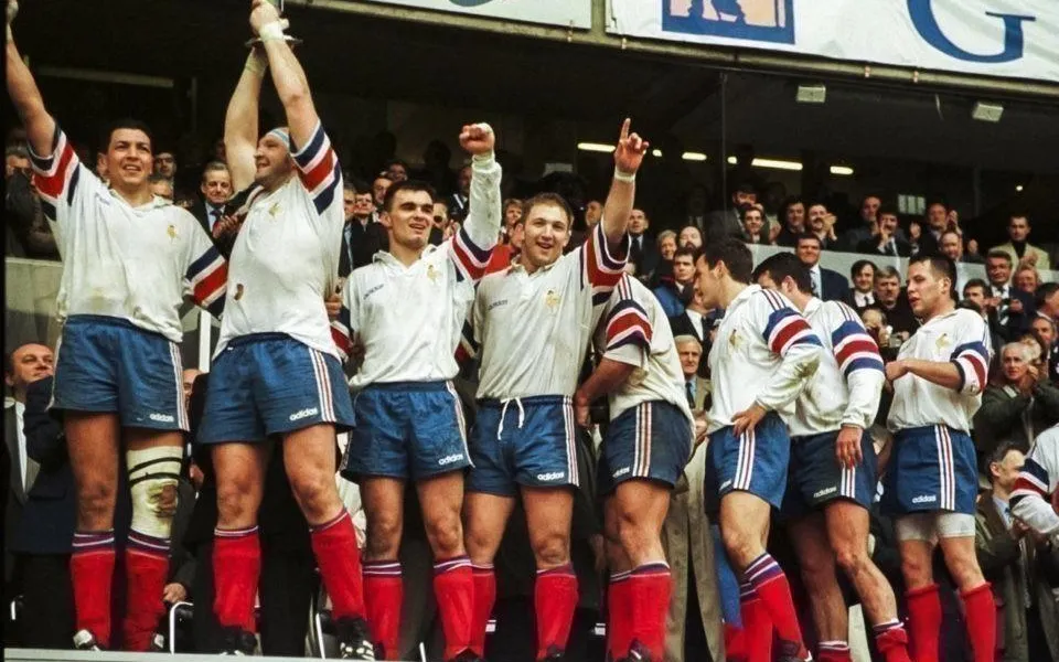 Rugby. Le XV de France gagnait son premier Grand Chelem à domicile le ...