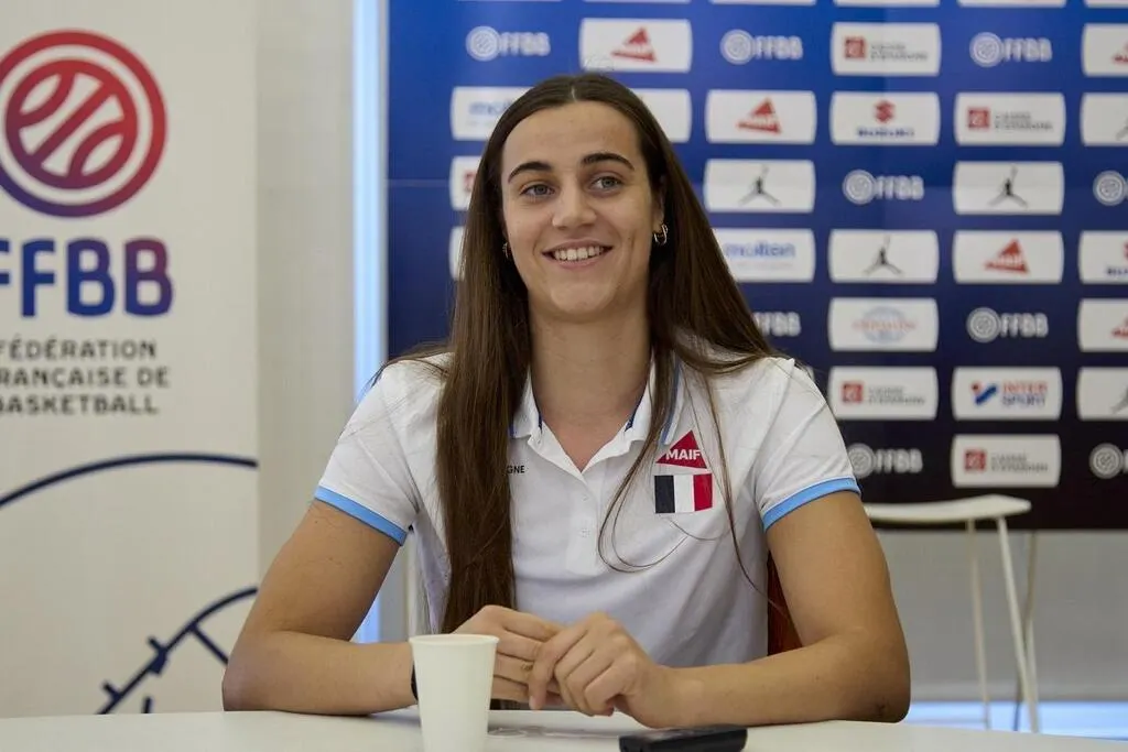 VIDÉO - Basket. L’incroyable panier de l’internationale française Marie ...