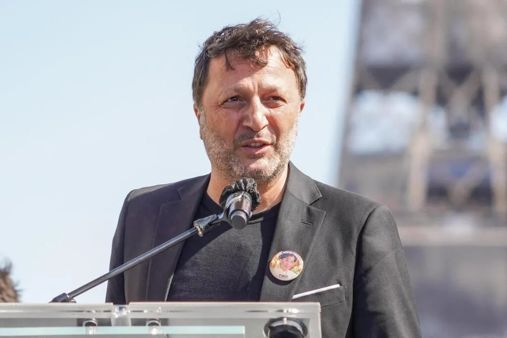 Vidéos polémiques d’Arthur : la justice rejette la demande de retrait ...