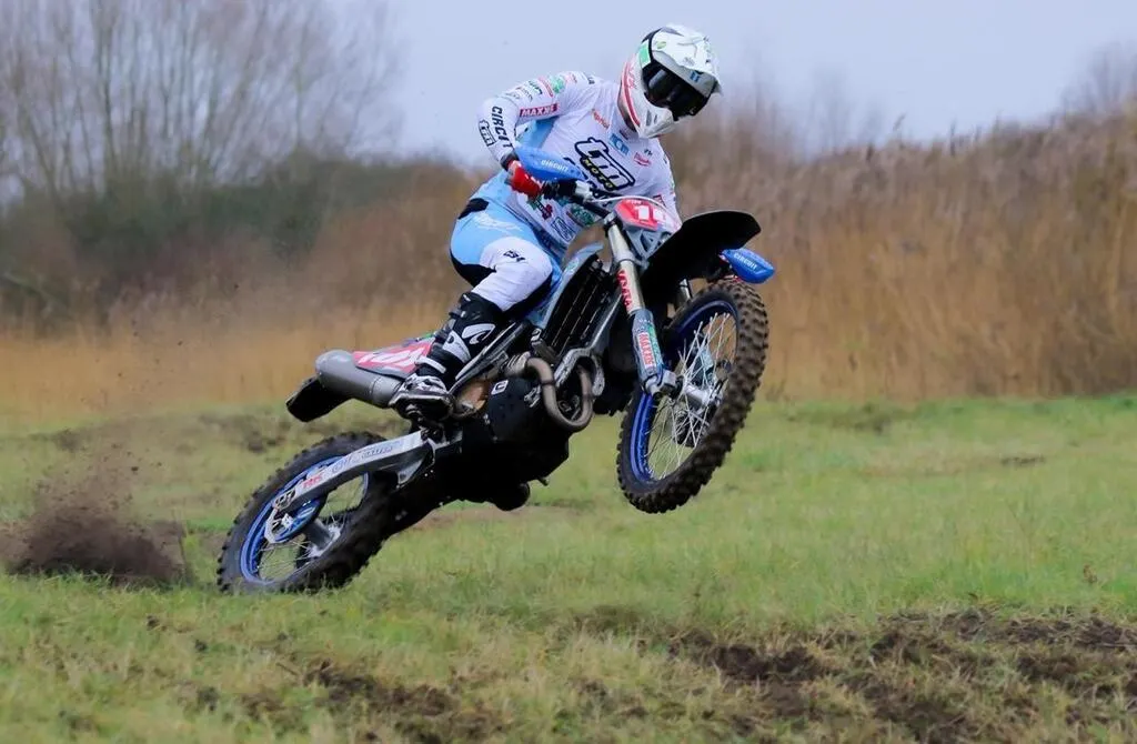 Moto. Première victoire au scratch pour Zachary Pichon en championnat ...