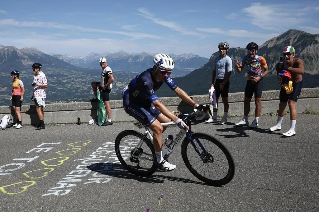 Tour du Pays basque. Le classement général après la 3e étape, remportée ...