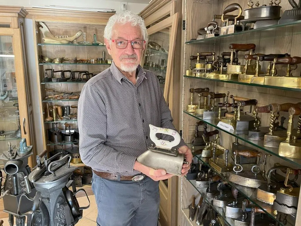 « J’en ai 600 » : à Laval, Jacques Helbert collectionne les fers à ...