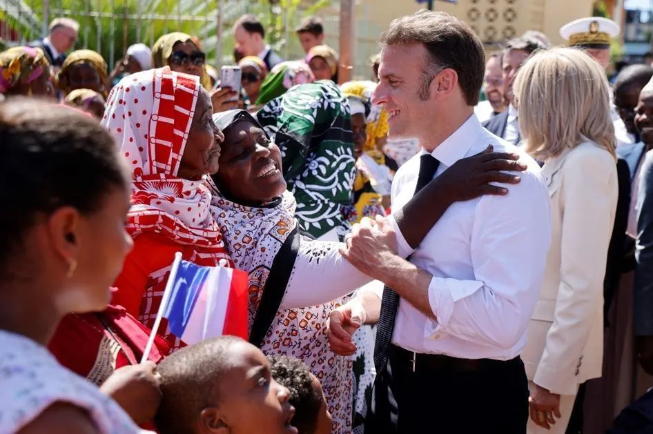 Mort du pape François : Emmanuel Macron annule sa venue sur l’île ...