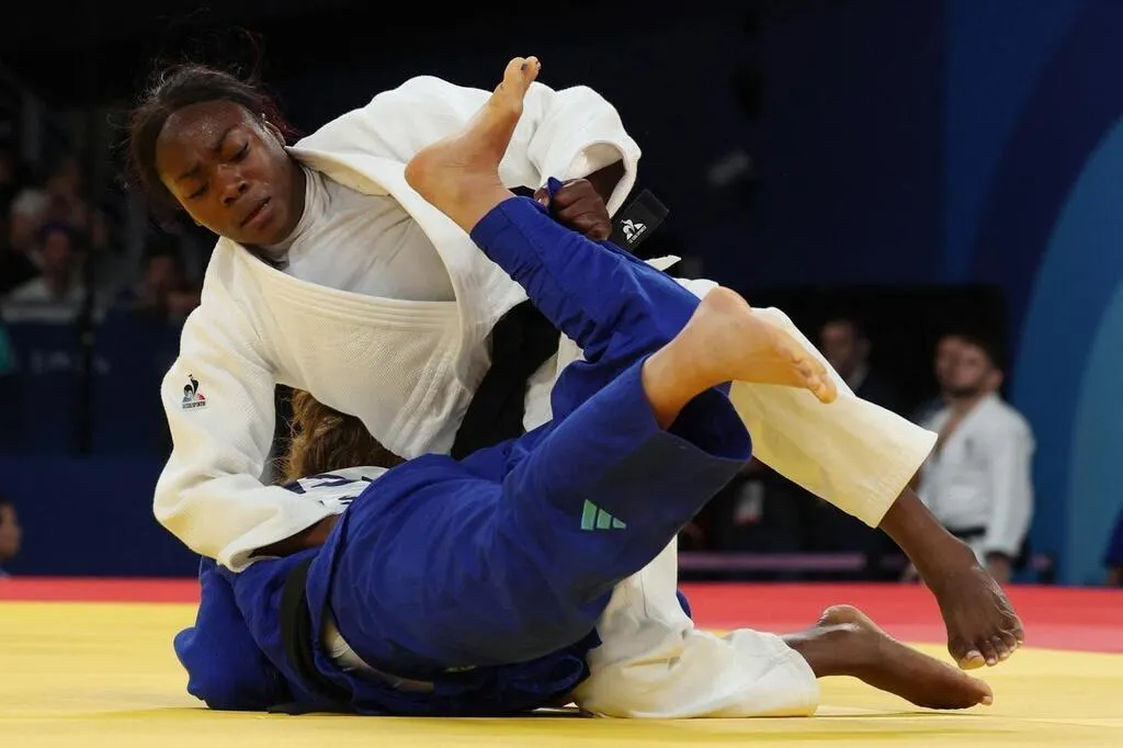 « Je n’ai pas que le judo » : Clarisse Agbegnenou mystérieuse sur sa ...