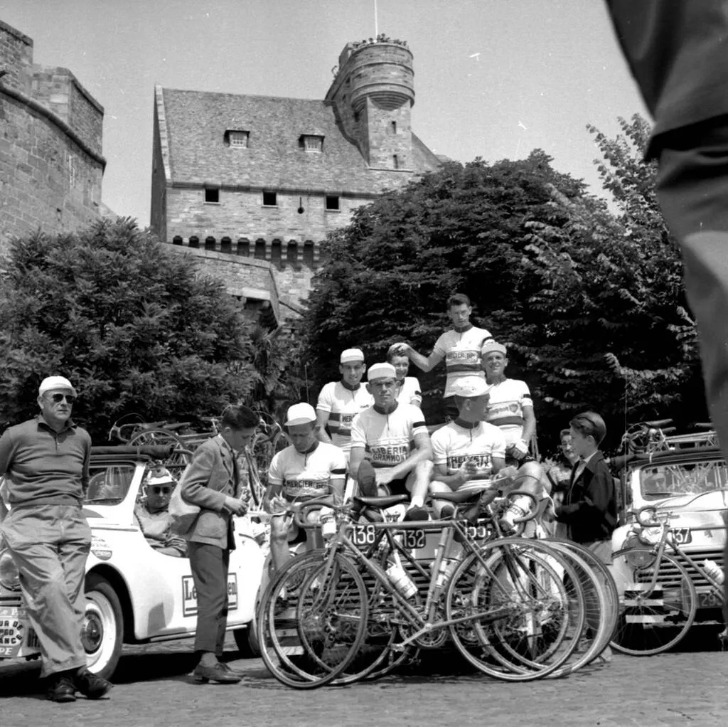 Cyclisme. « Le père La Fouche était une figure » : Marc Madiot touché ...