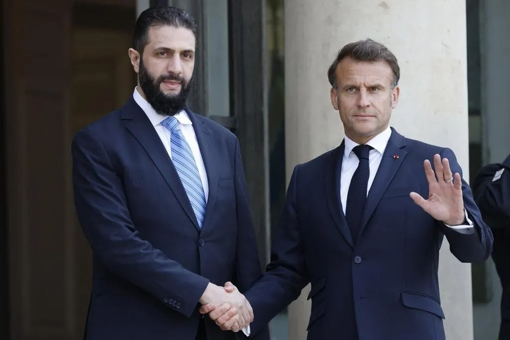 Emmanuel Macron appelle le président de la Syrie, Ahmed al-Charaa, à protéger « tous les - Caen ...