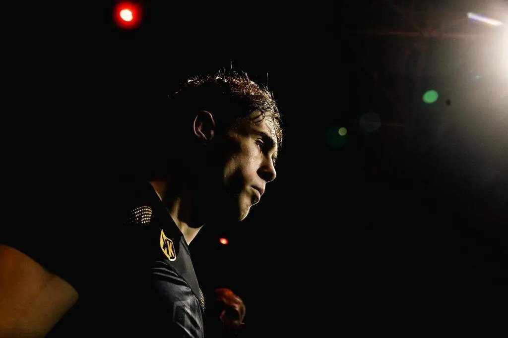 MMA. Star des réseaux, Paul Dena remporte son tout premier combat professionnel en ...