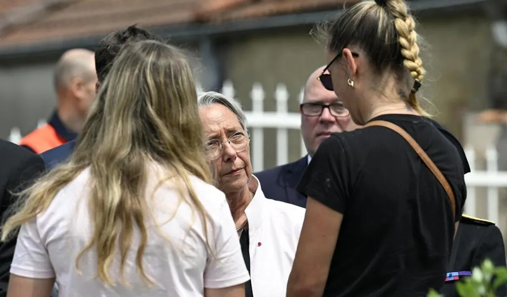 « La douceur incarnée » : qui était Mélanie, la surveillante tuée par ...