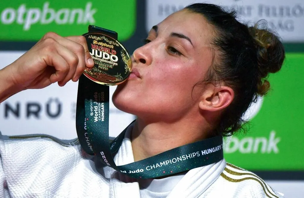 Mondiaux de Judo. Après le titre olympique, l’Italienne Alice Bellandi ...