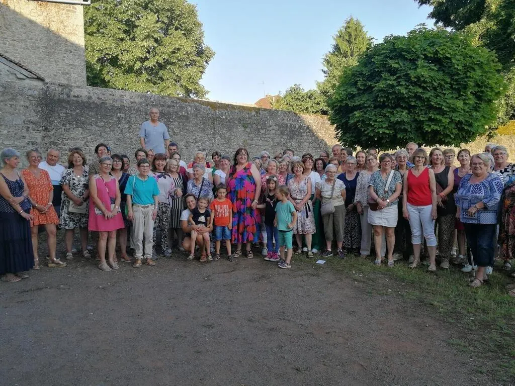 « Isabelle, Isabelle, on t’aime » : une prof de gym très appréciée à ...