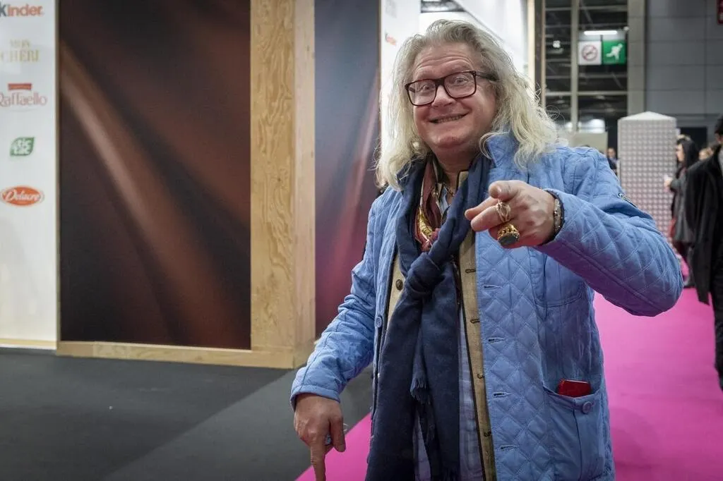 Affaire conclue pour Pierre-Jean Chalençon qui vend sa collection ...