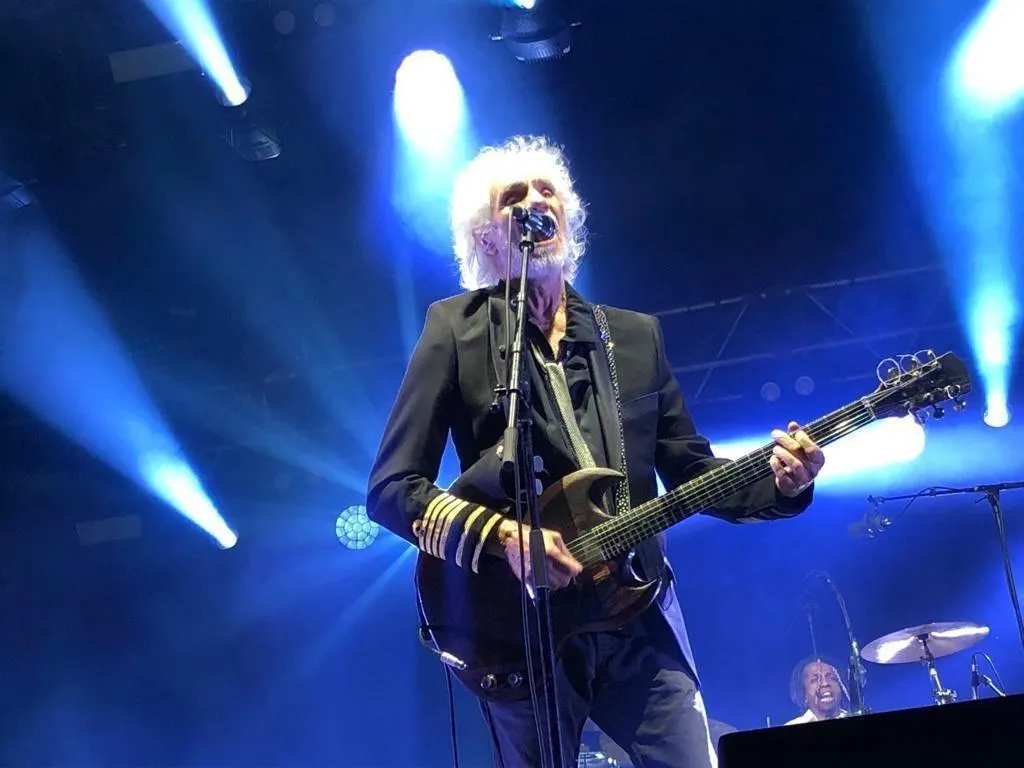 Louis Bertignac donnera un concert gratuit traduit en langue des signes ...