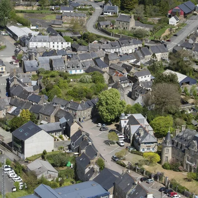 Une vie comme un conte de fées : Lady Mond, la Bretonne aussi riche que ...