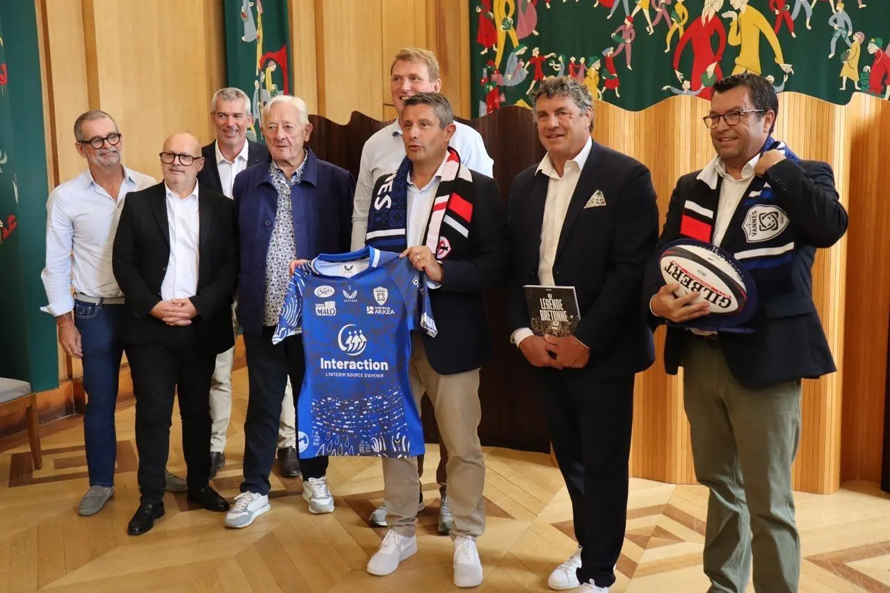 Rugby à Roudourou : le RC Vannes et le Stade Toulousain ont été reçus à ...