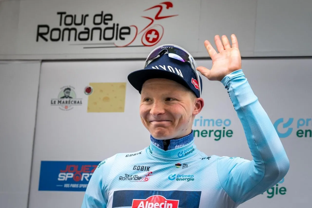 Cyclisme. Tombé sur le Giro, Juri Hollmann « ne sait pas s’il sera à ...