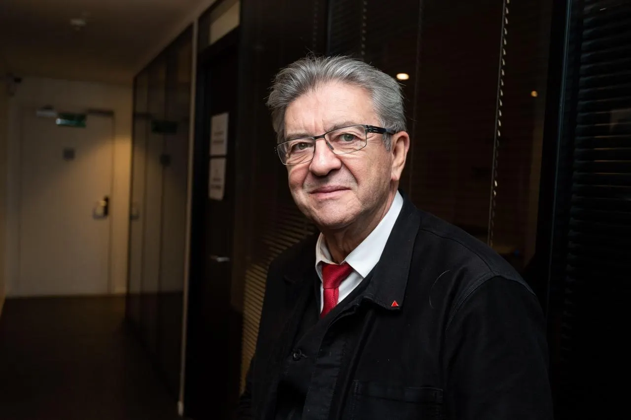 Budget 2026 : Jean-Luc Mélenchon juge « irresponsable » le Premier ...