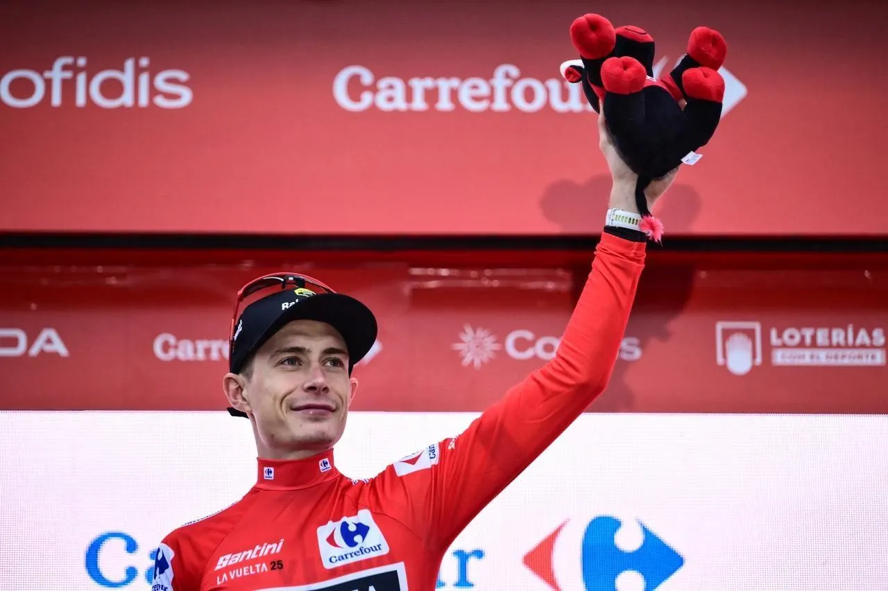 Vuelta 2025. Le classement général des coureurs et des équipes après la 3e étape . Sport - Nice ...