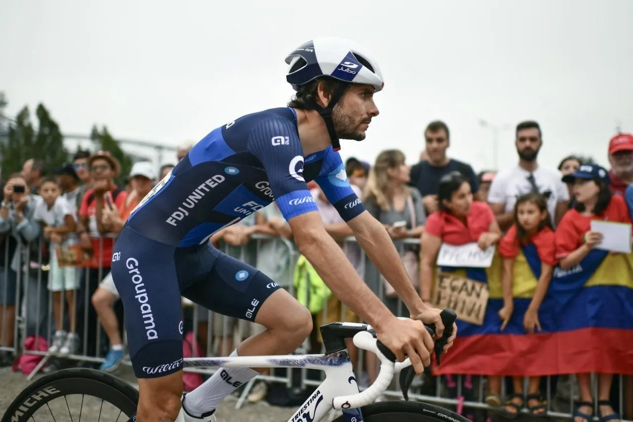 Cyclisme. Deux victoires, spleen en Grands Tours… 2025, saison contrastée pour Guillaume Martin ...