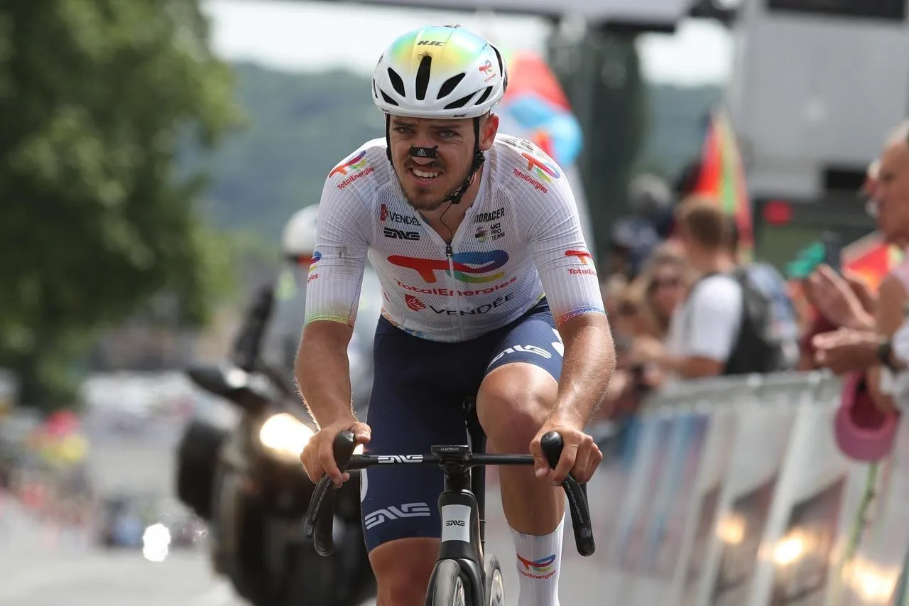 Cyclisme. L’Angevin Jason Tesson remporte la première étape du Tour du ...