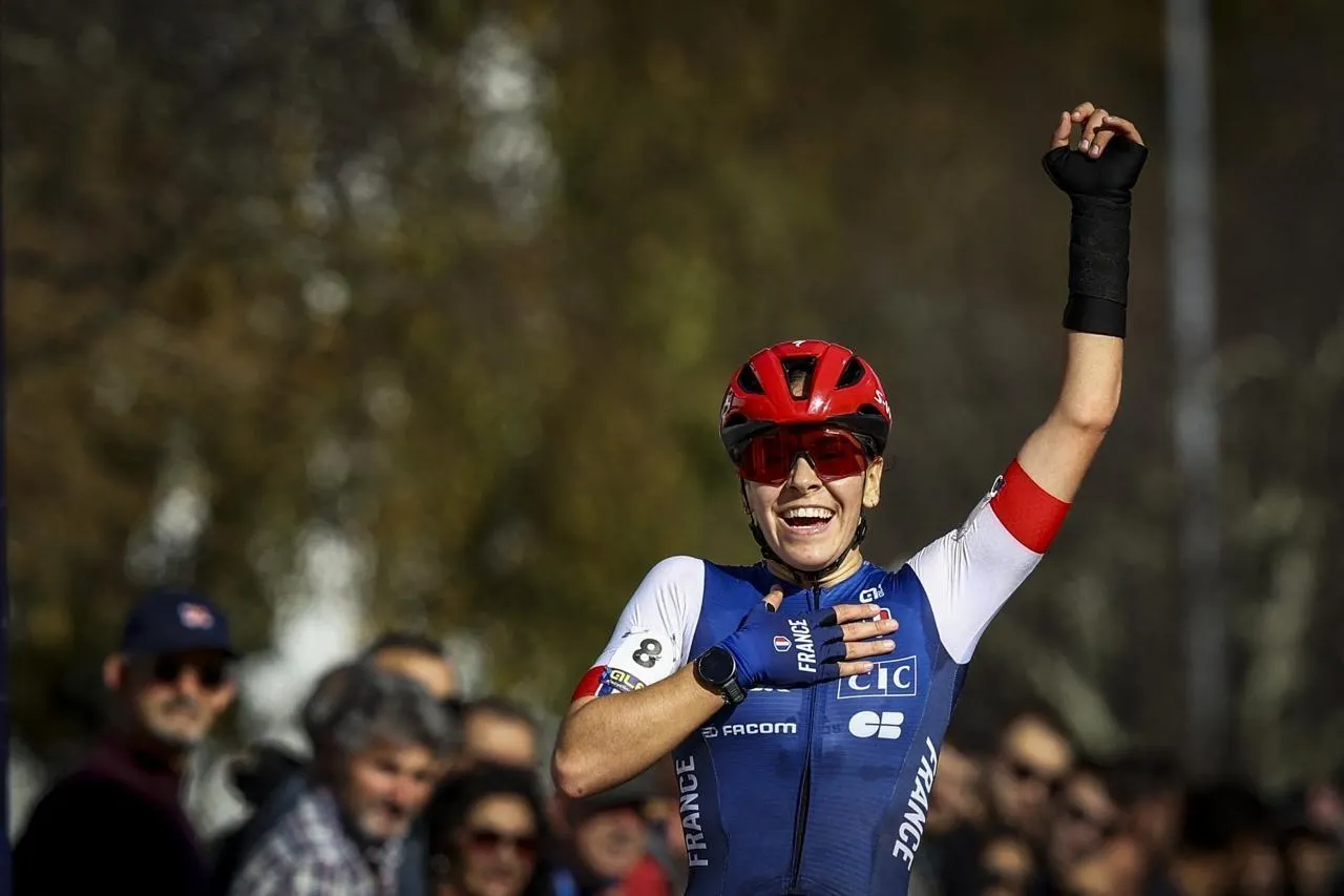 Tour de l’Avenir femmes. Célia Gery s’impose à Val-Suran et signe une ...