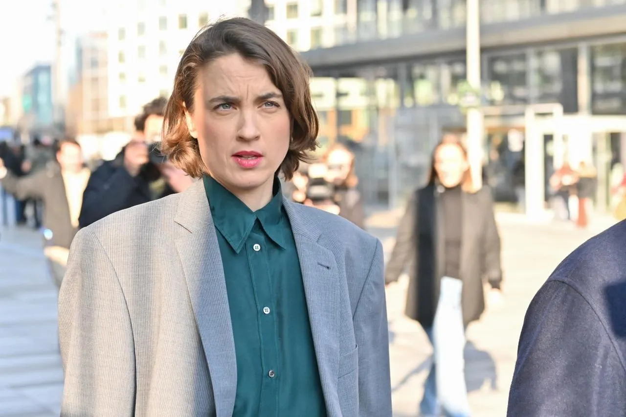 L’actrice française Adèle Haenel annonce rejoindre la flottille pour ...